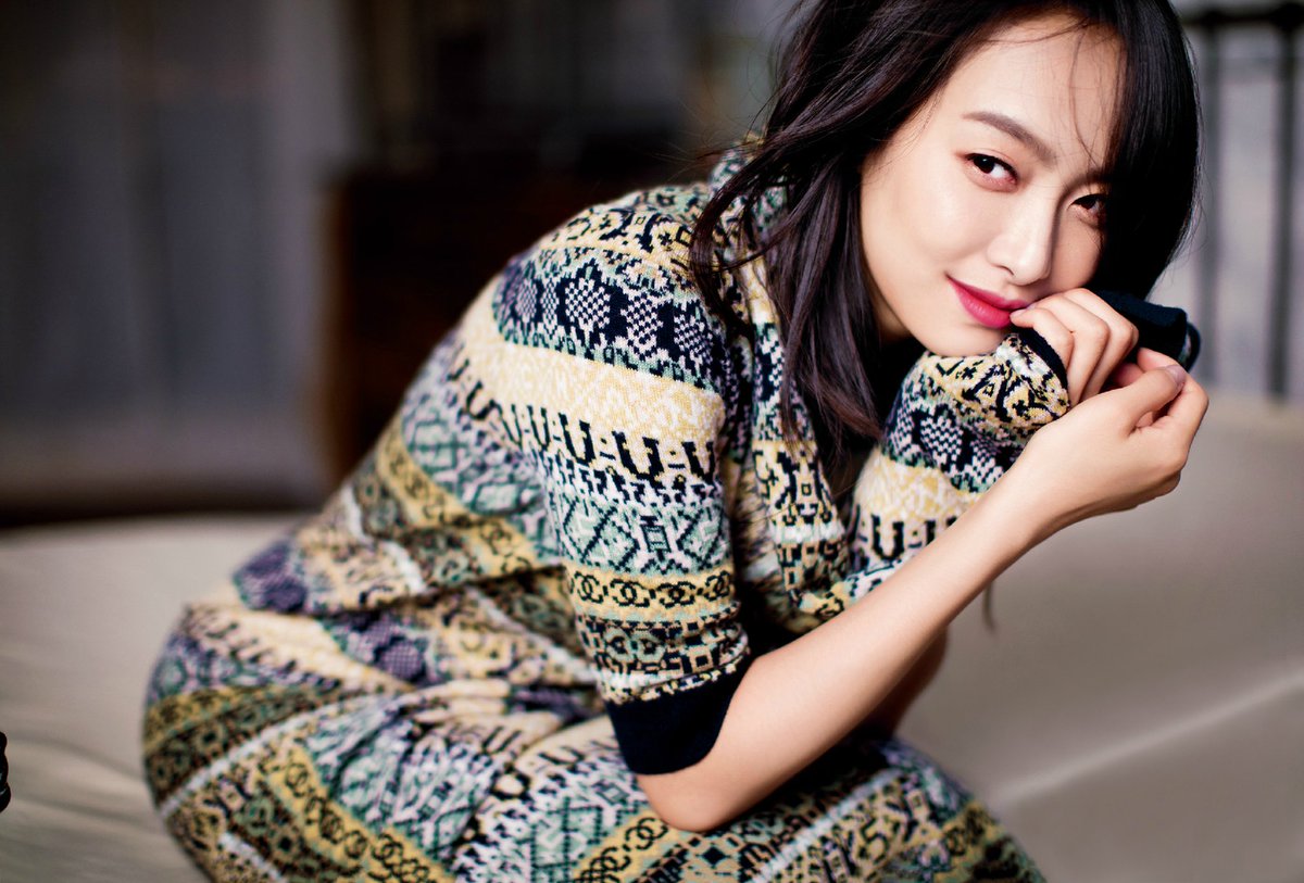 Очаровательная Виктория на обложке Ray Li | YESASIA