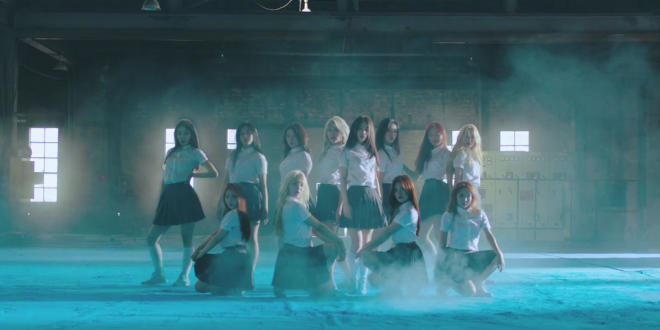 [Review] LOONA debut as 12 with “FavOriTe” and prove to be worth the ...