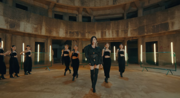 Soya’s choreography version of her “Artist” music video is also very ...