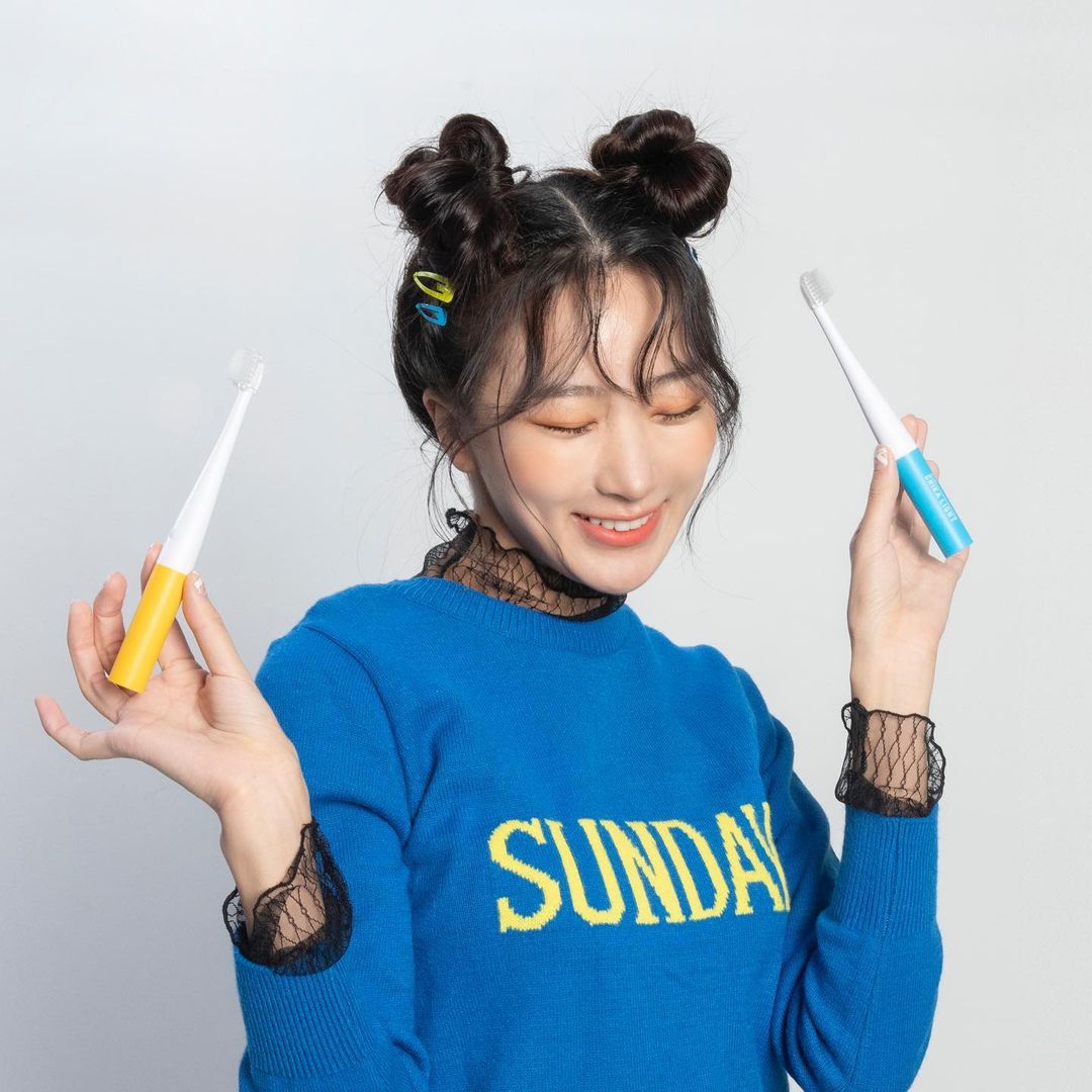 Dal Shabet’s Subin is really excited about your dental health with ...