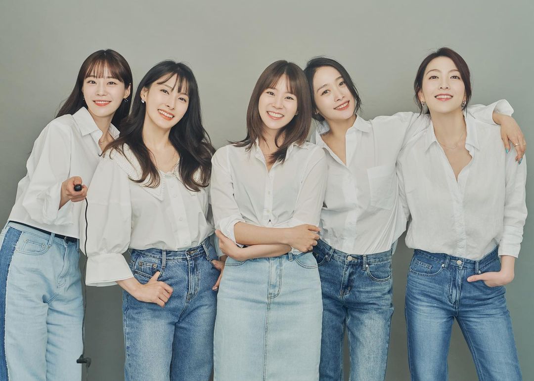 KARA reunite with five members for 15th anniversary and I’m begging for ...