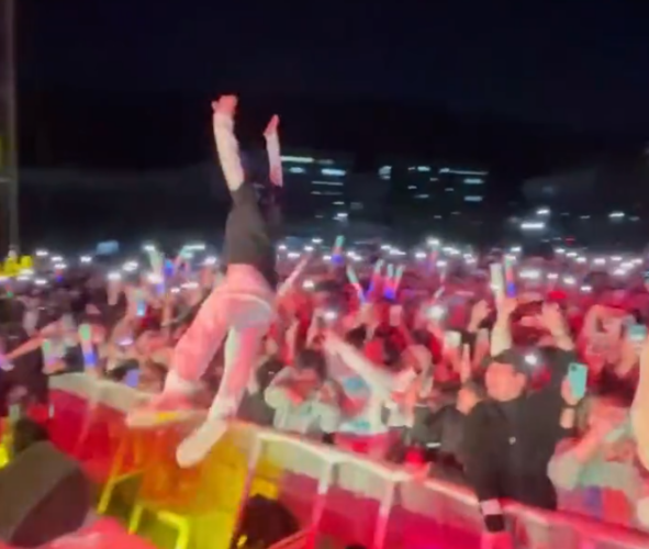 Rapper Uneducated Kid tried to stage dive at a university festival and ...