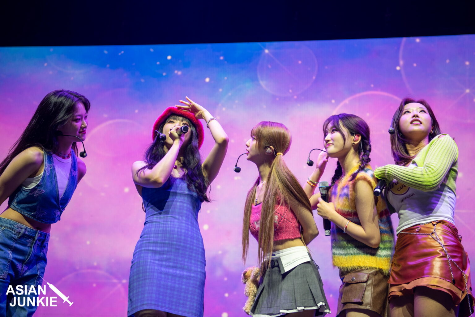 [Event] Loossemble bring the joy of a classic fanmeeting to LA on their ...