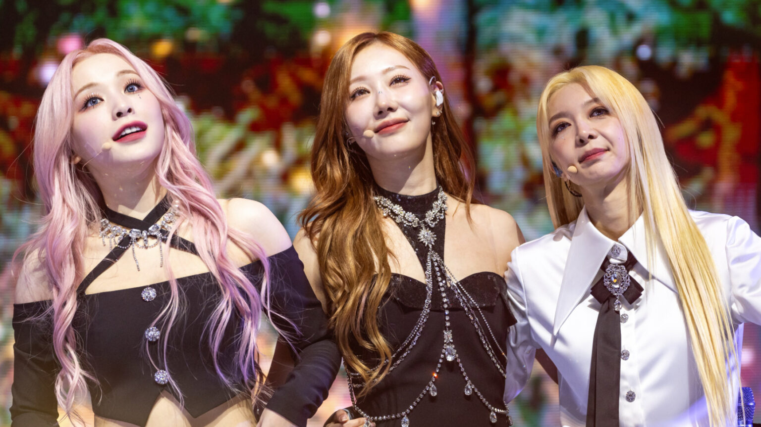 Dami, Handong, Gahyun will not renew with company, Dreamcatcher to (hypothetically) continue as ...