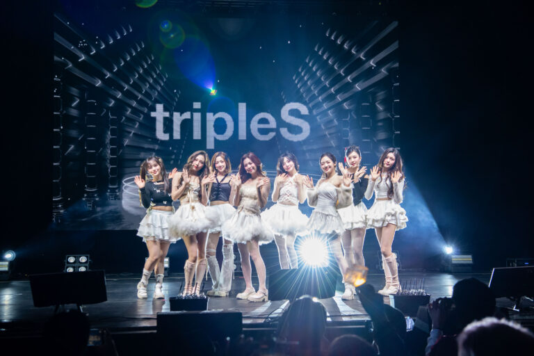 [Event] tripleS prove “Girls Never Die” at Los Angeles stop of Come ...